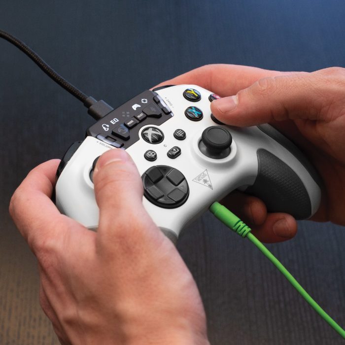 Turtle Beach Stealth Pivot Wireless Smart Controller review ...